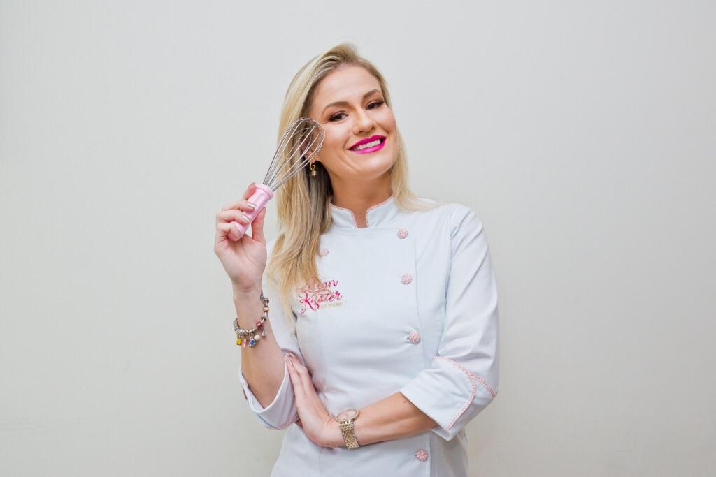 CURSO DE OVOS DE PÁSCOA - Lilian Kuster | Hotmart