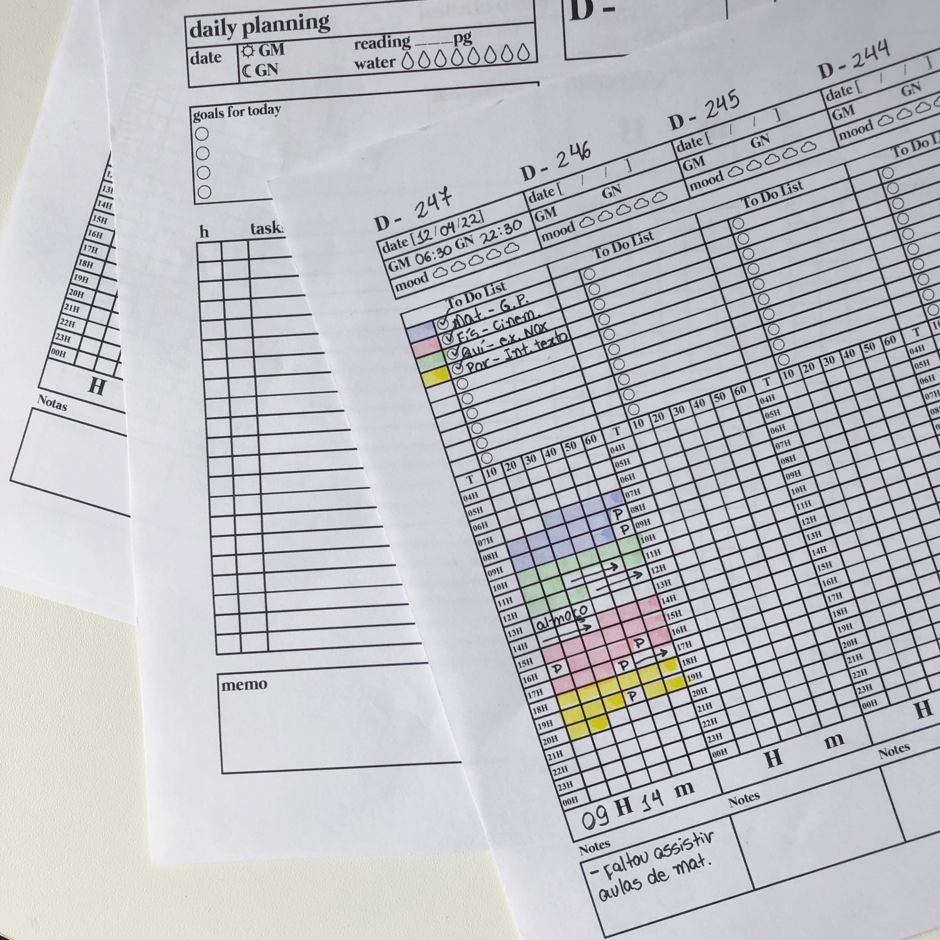 planner coreano @srndptymo EN weekly - Juliana Moreira da Silva