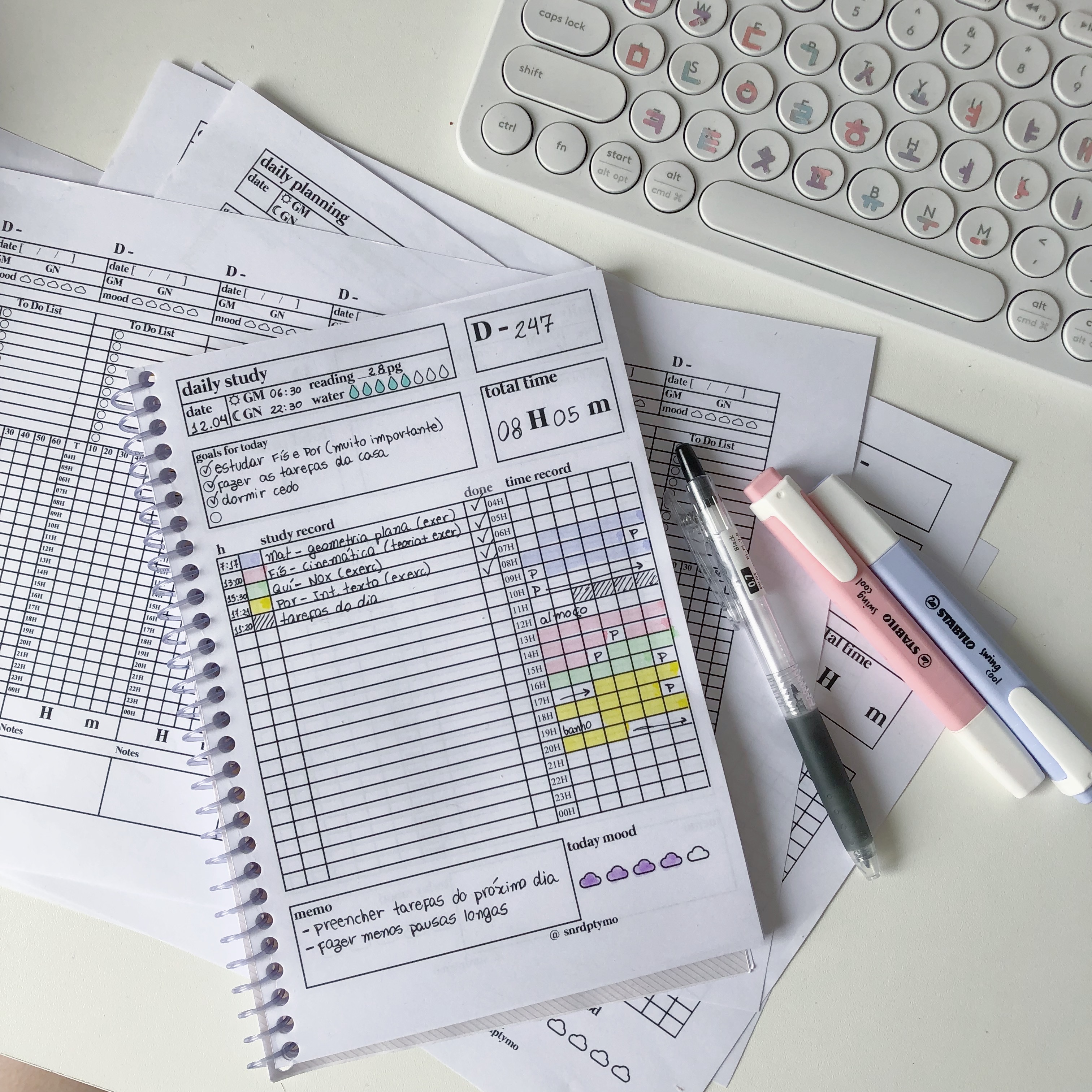 planner coreano @srndptymo EN daily study - Juliana Moreira da Silv...