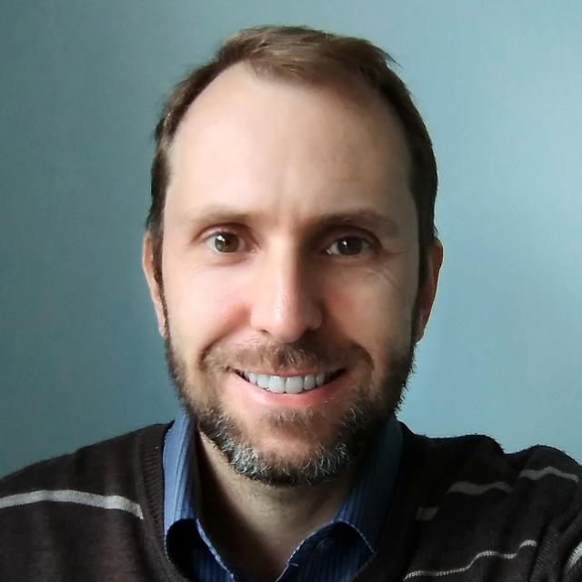 Marketing em artigos - David Ferrari | Hotmart