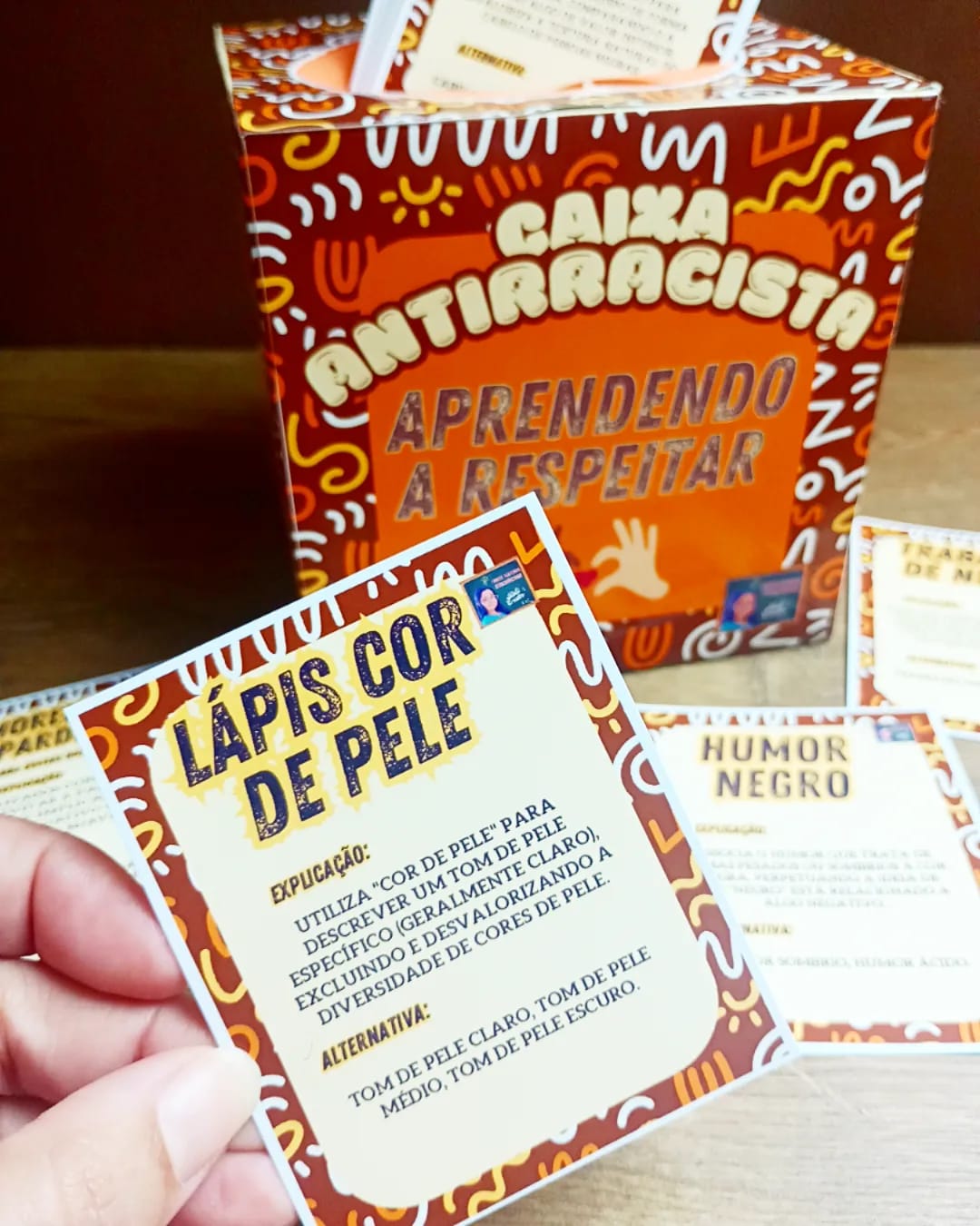 Caixa Antirracista: Aprendendo a Respeitar - Aline Batista | Hotmart