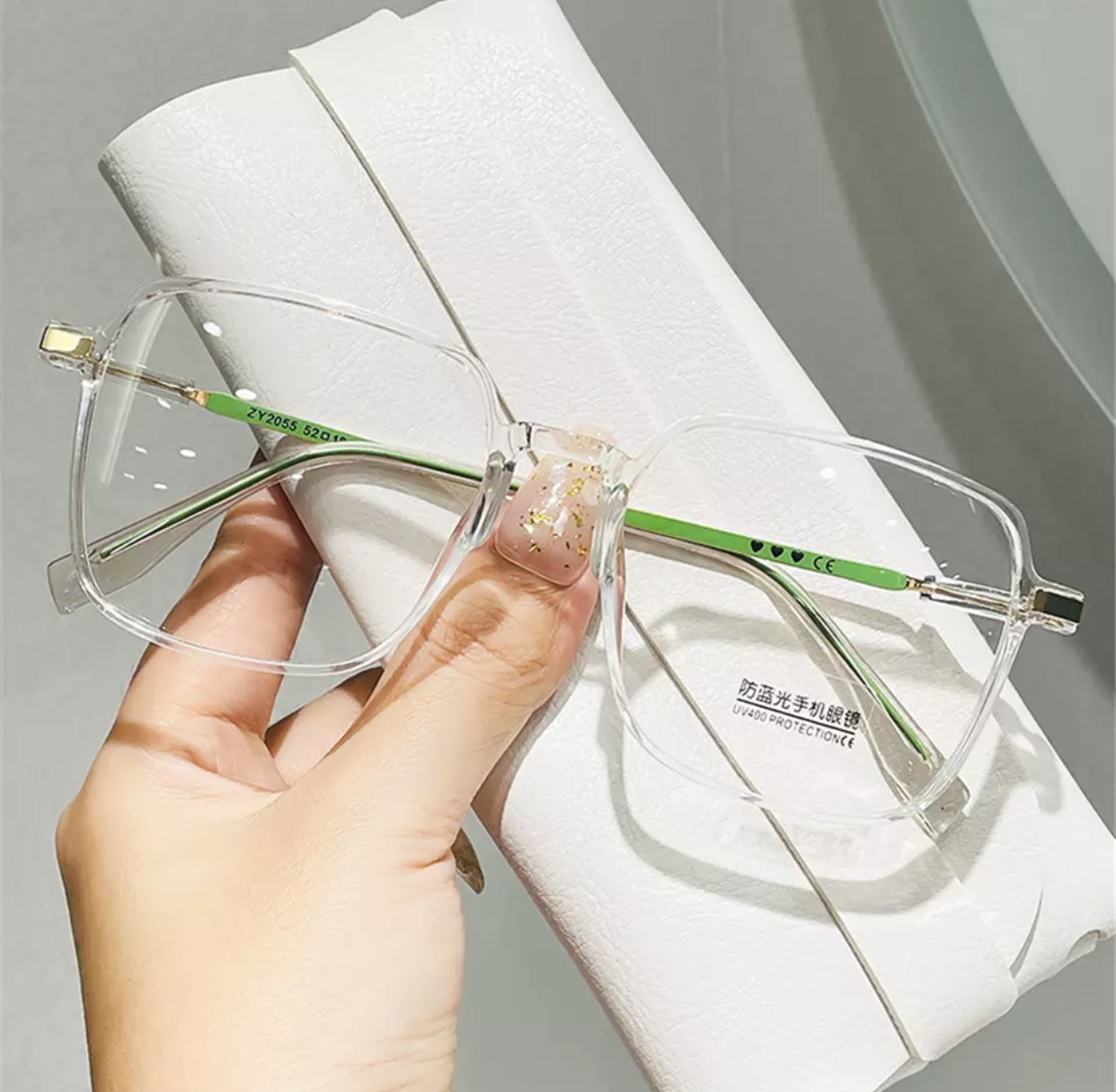 Lunettes anti-lumière bleue - Louis Michaëlle Luciani | Hotmart