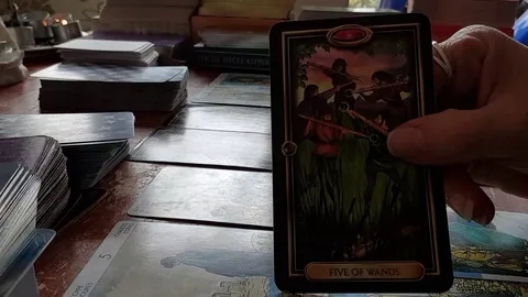 Tarot Fiable Visa - ¡Tu Futuro en tus Manos! - Sonia Bustos | Hotmart