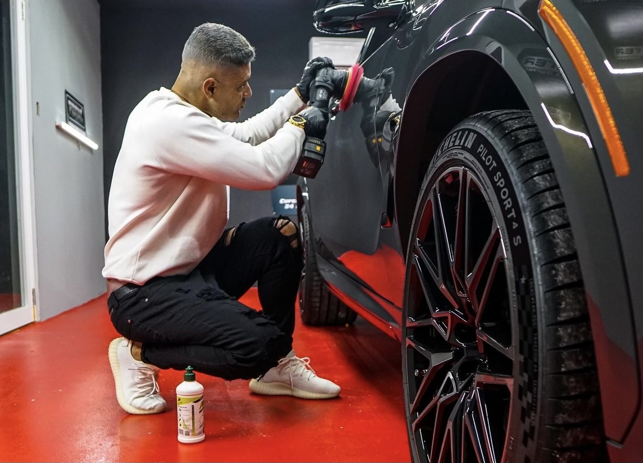 Master Detailing & Refinish - Master Detailing & Refinish