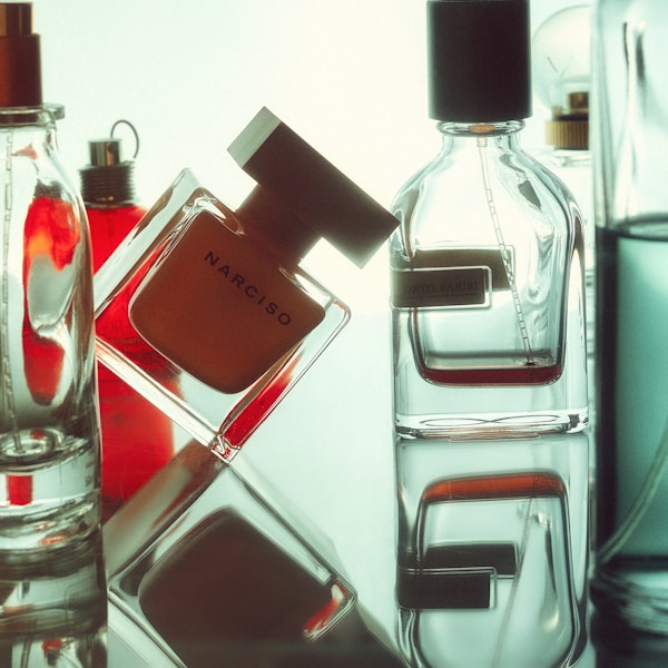 MM PERFUMES E COSMÉTICOS