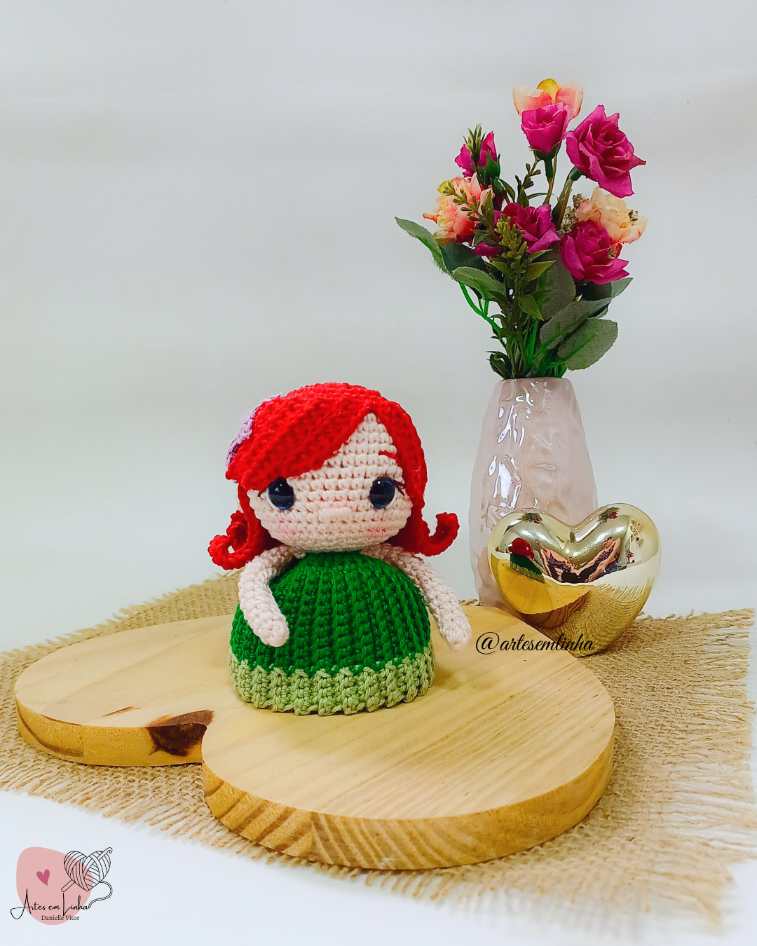 Princesas cupcake Amigurumi - Ariel - danielle celi victor de barro...