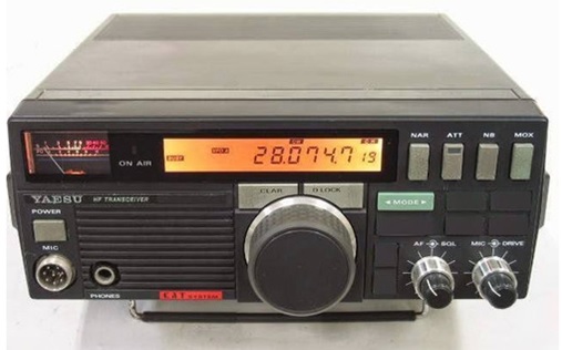 Manual em Português FT-80C Yaesu Rádio - Marcos Antonio de Souza