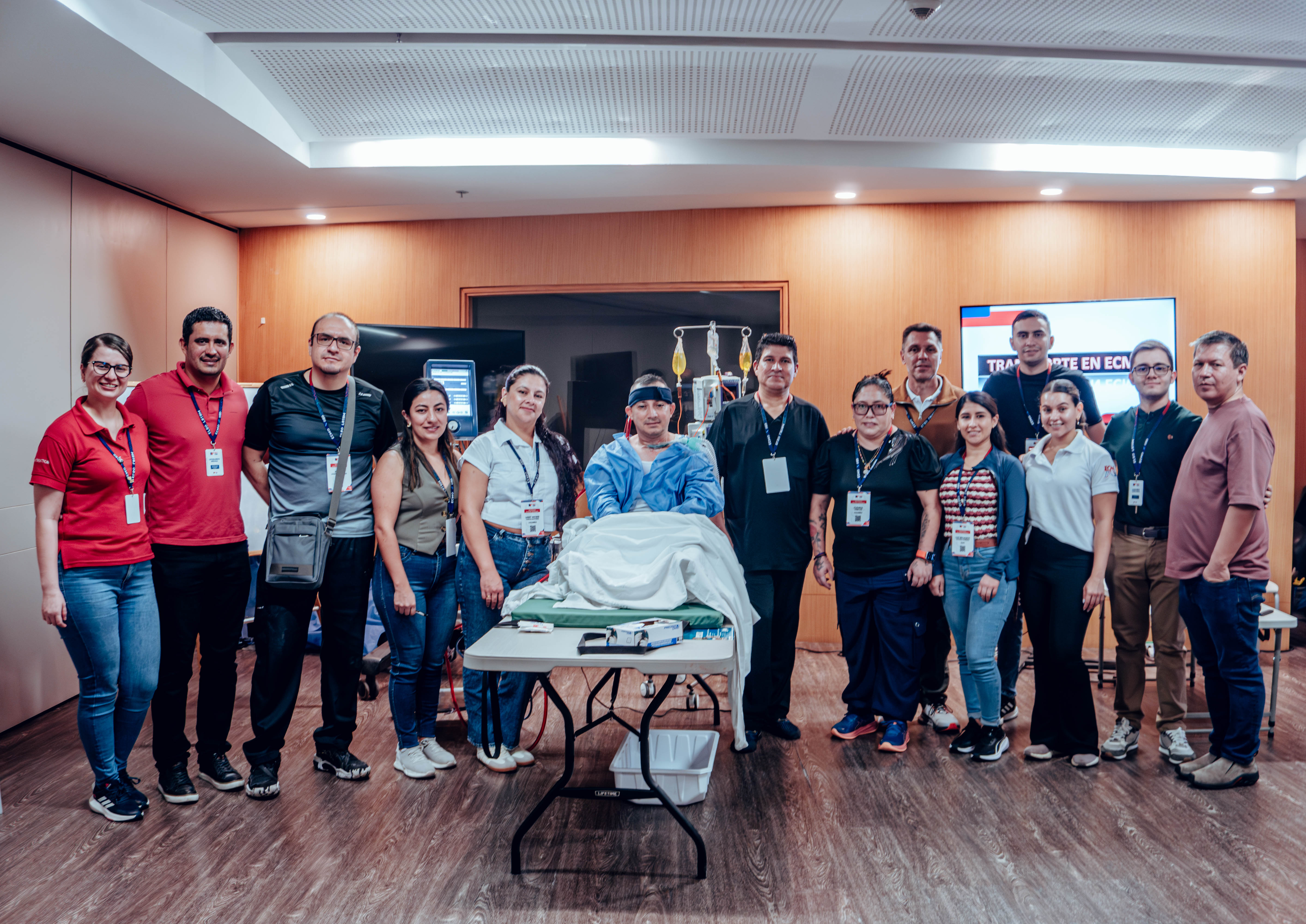 ENTRENAMIENTO EN CANULACIÓN PERCUTÁNEA PARA TERAPIA ECMO 2025 - ECM...