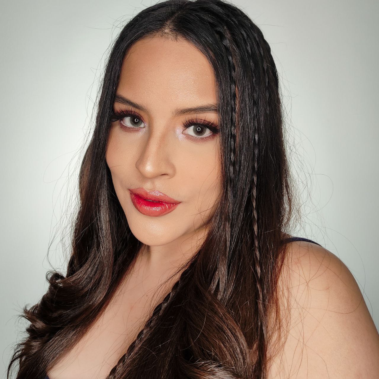 Curso de Automaquillaje Basico - Yerdi Aranzazu | Hotmart