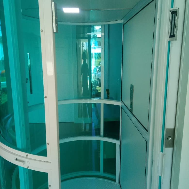 curso elevador hidráulico residencial.