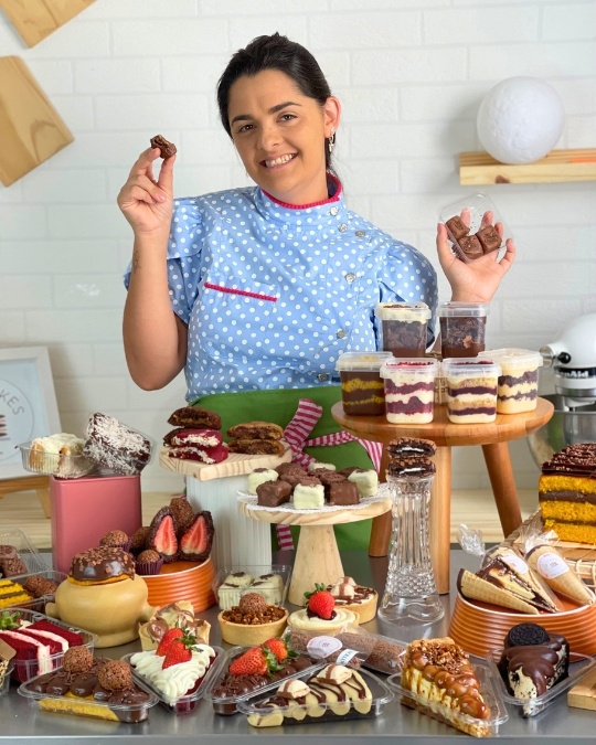 Faça e Venda Todo Dia - Ingrid Ferreira Guiot | Hotmart