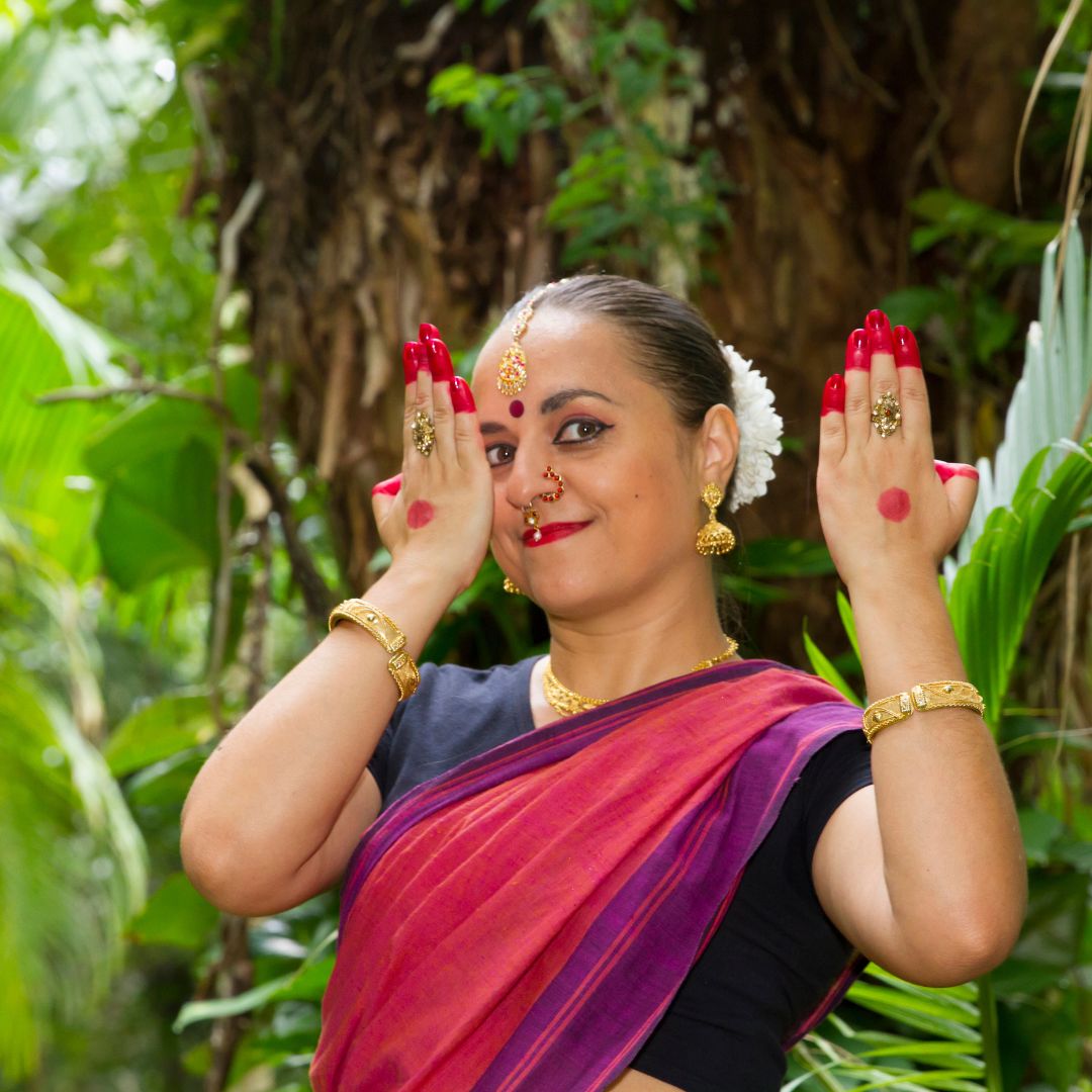 Curso de Dança Indiana - Coreografia em 30 dias