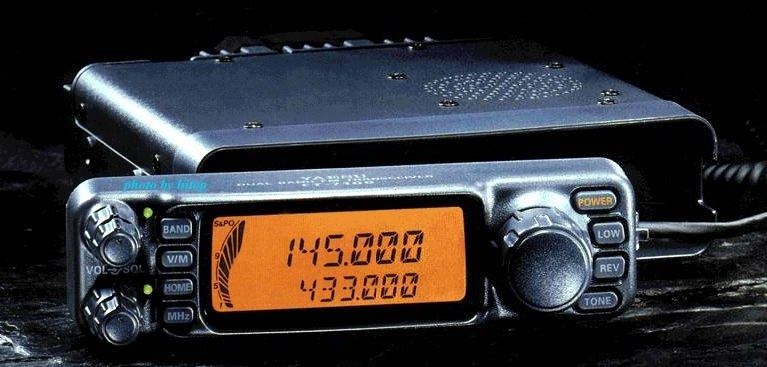 Manual em Português do Rádio Yaesu FT-7100 M