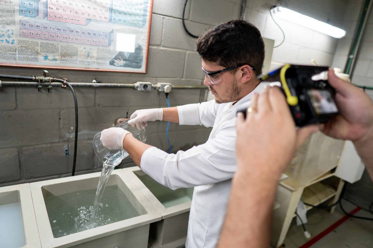 Curso de Qualificação em revestimentos de conversão com ênfase em ...