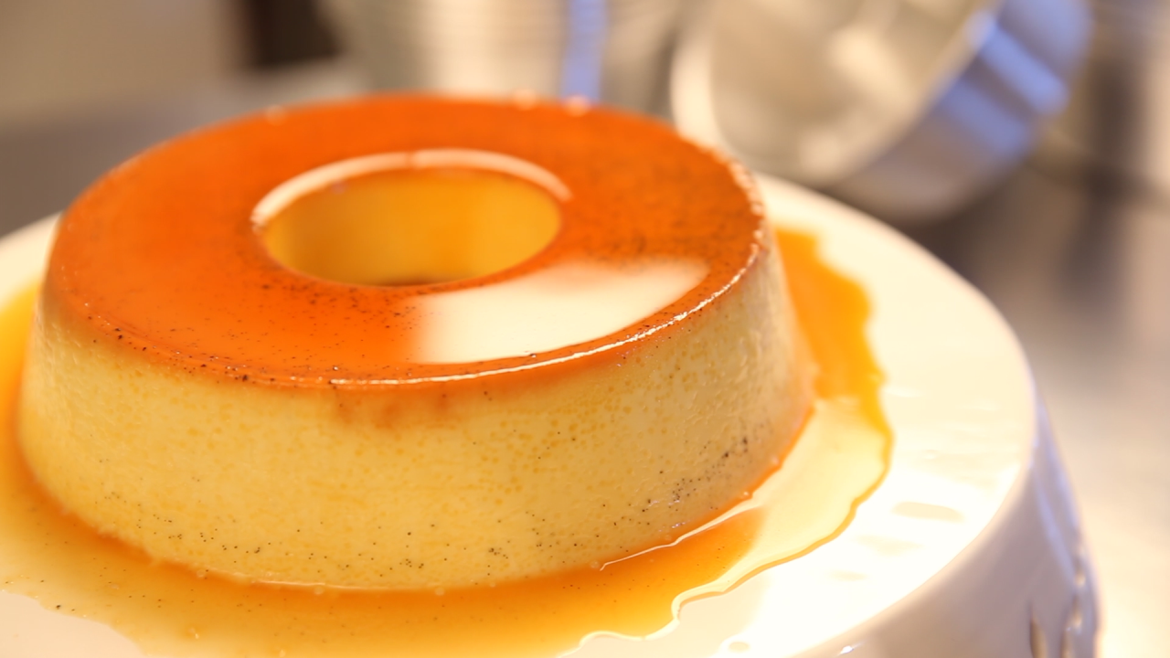 SEM FURINHO E SUPER CREMOSO! PUDIM DE LEITE CONDENSADO I Receitas ...