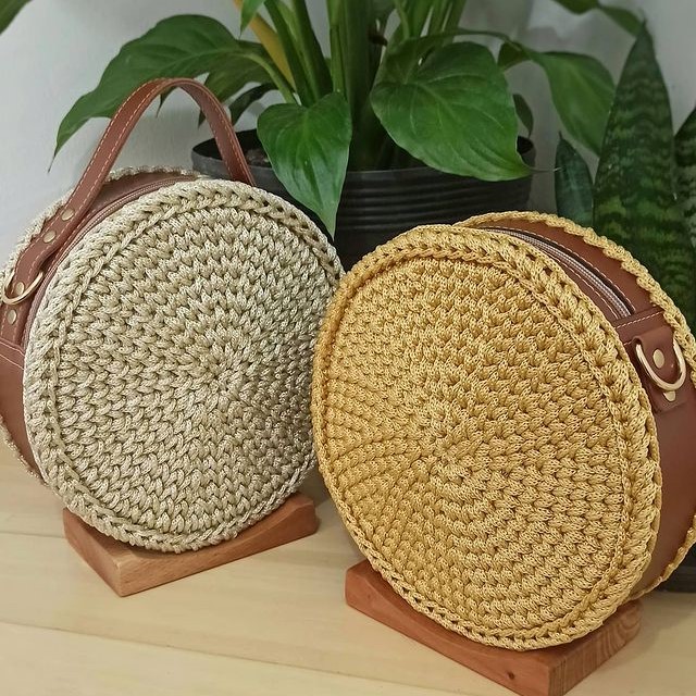 Bolsas redondas de crochê com sintético - Morello Handmade | Hotmart
