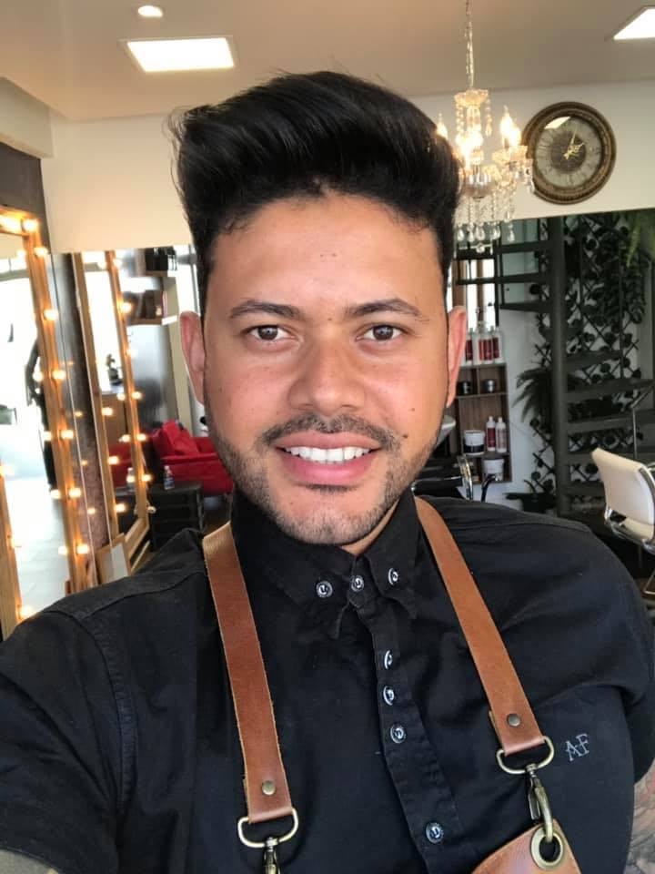 Técnica "Loiro Divo" - Arthur Moreira, o Rei das Divas | Hotmart