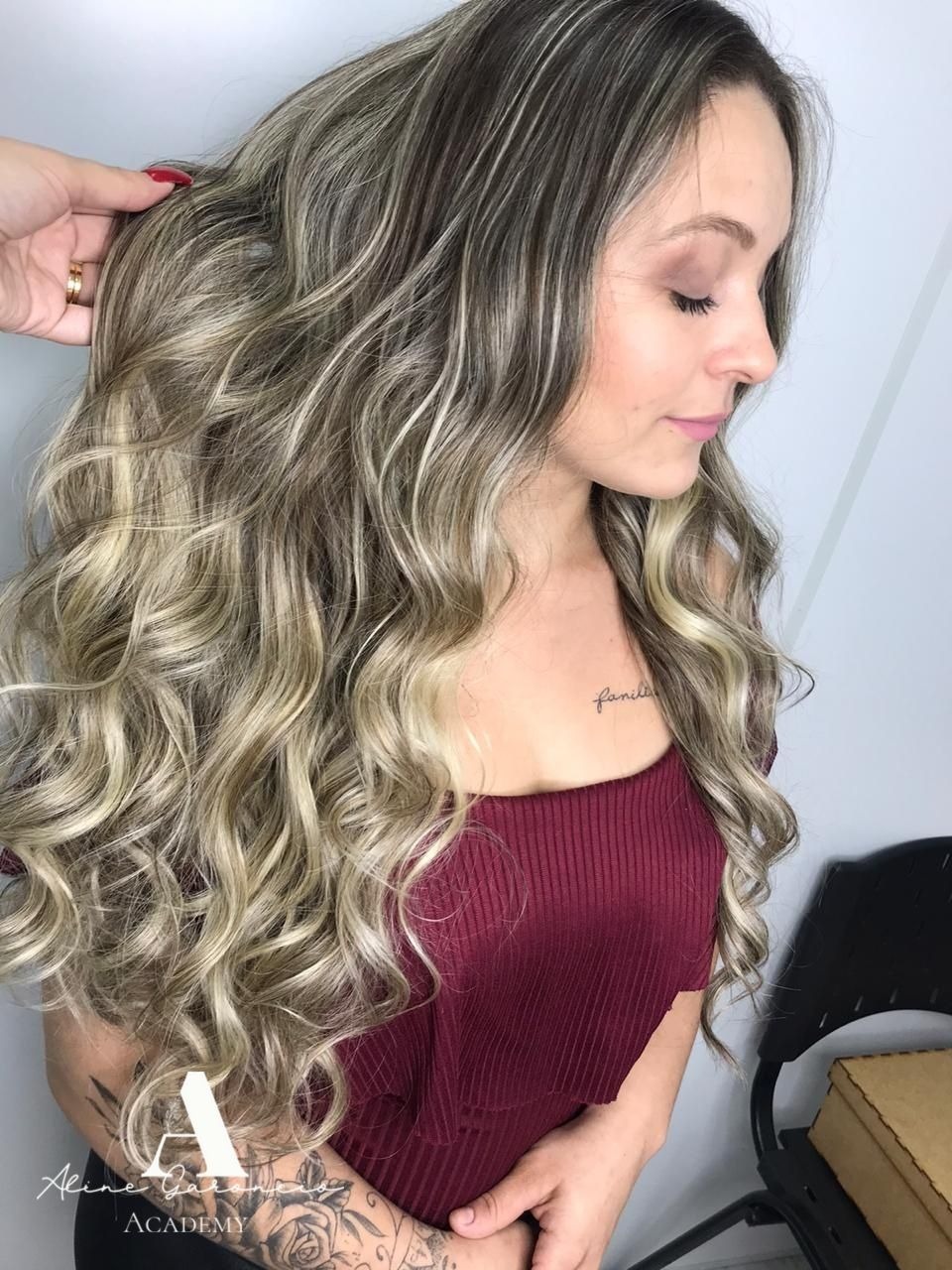 01 Curso de Especialização em Mechas - LOIRAS FLASH - Aline Garonci...