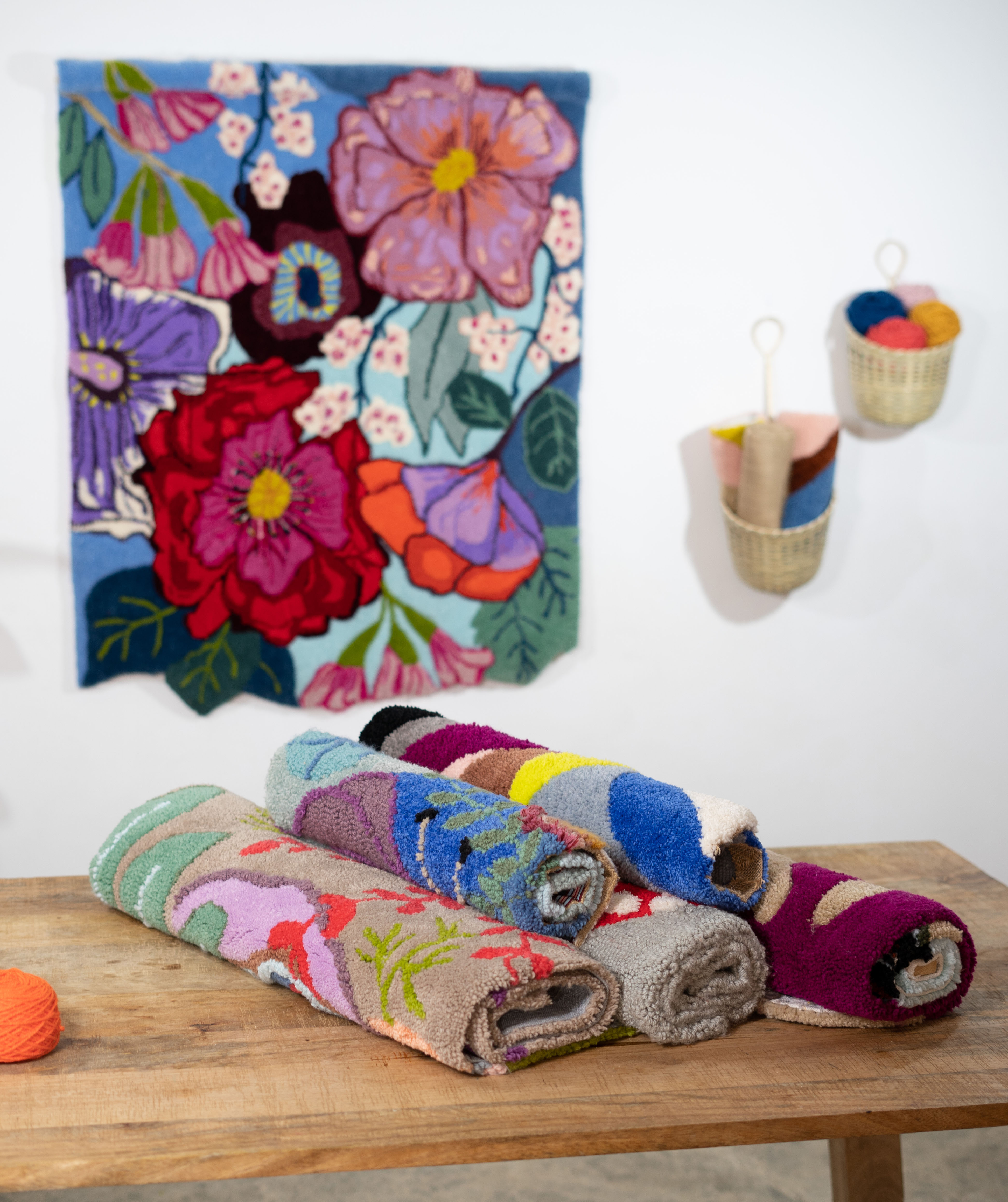 Curso Introducción al Punch Needle + Kit Materiales - Victoria Ripa...