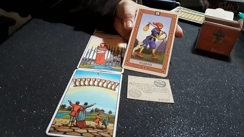 Descubre el Poder del Tarot Arona 🌟 - Rosa María Donoso | Hotmart