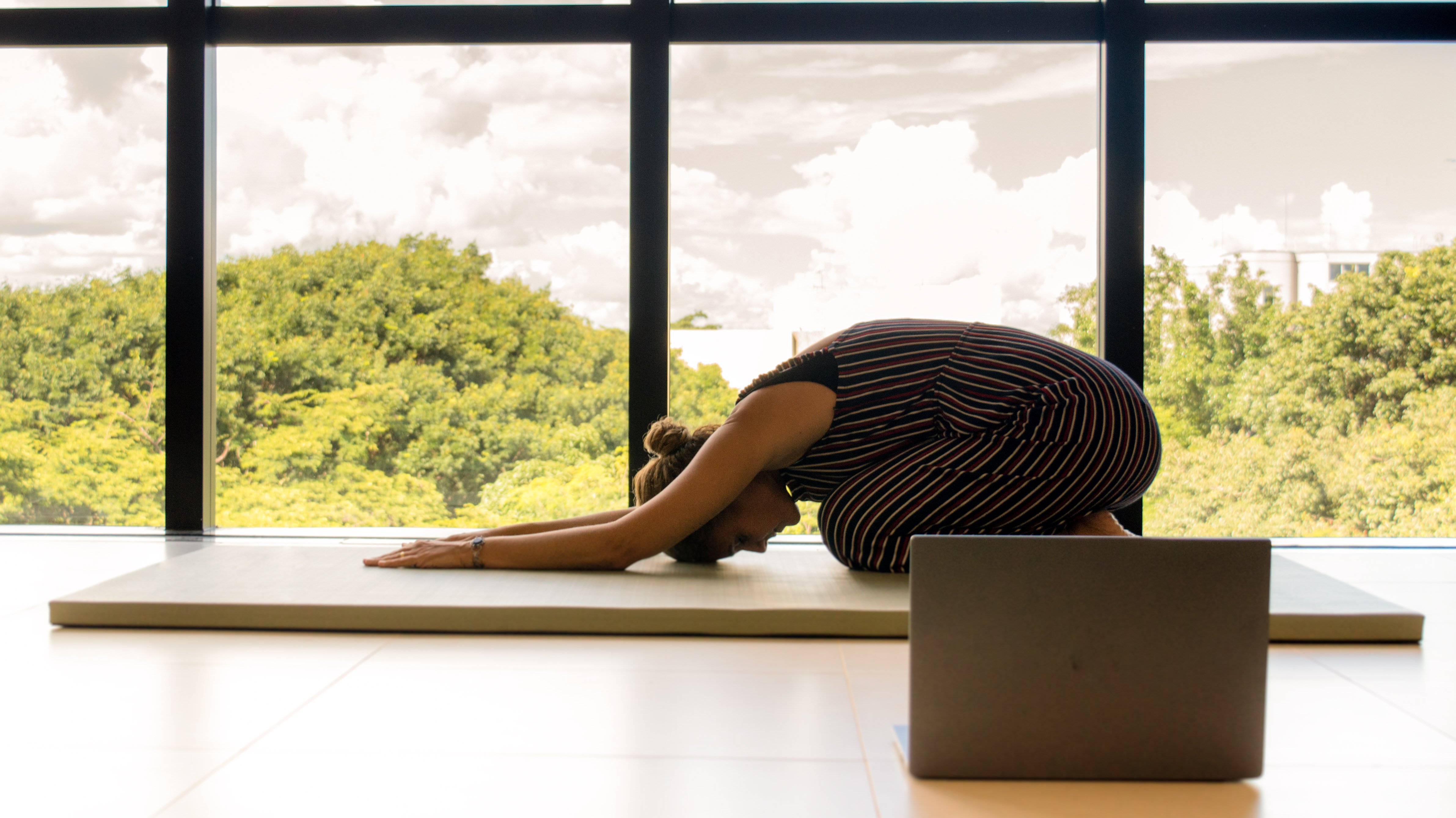 Programa Chandra Tantra Yoga: Yoga para o Equilíbrio Feminino