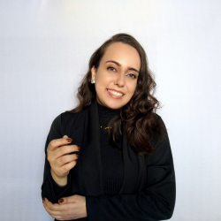 VAGAS ENCERRADAS - Tay Oliveira | Hotmart