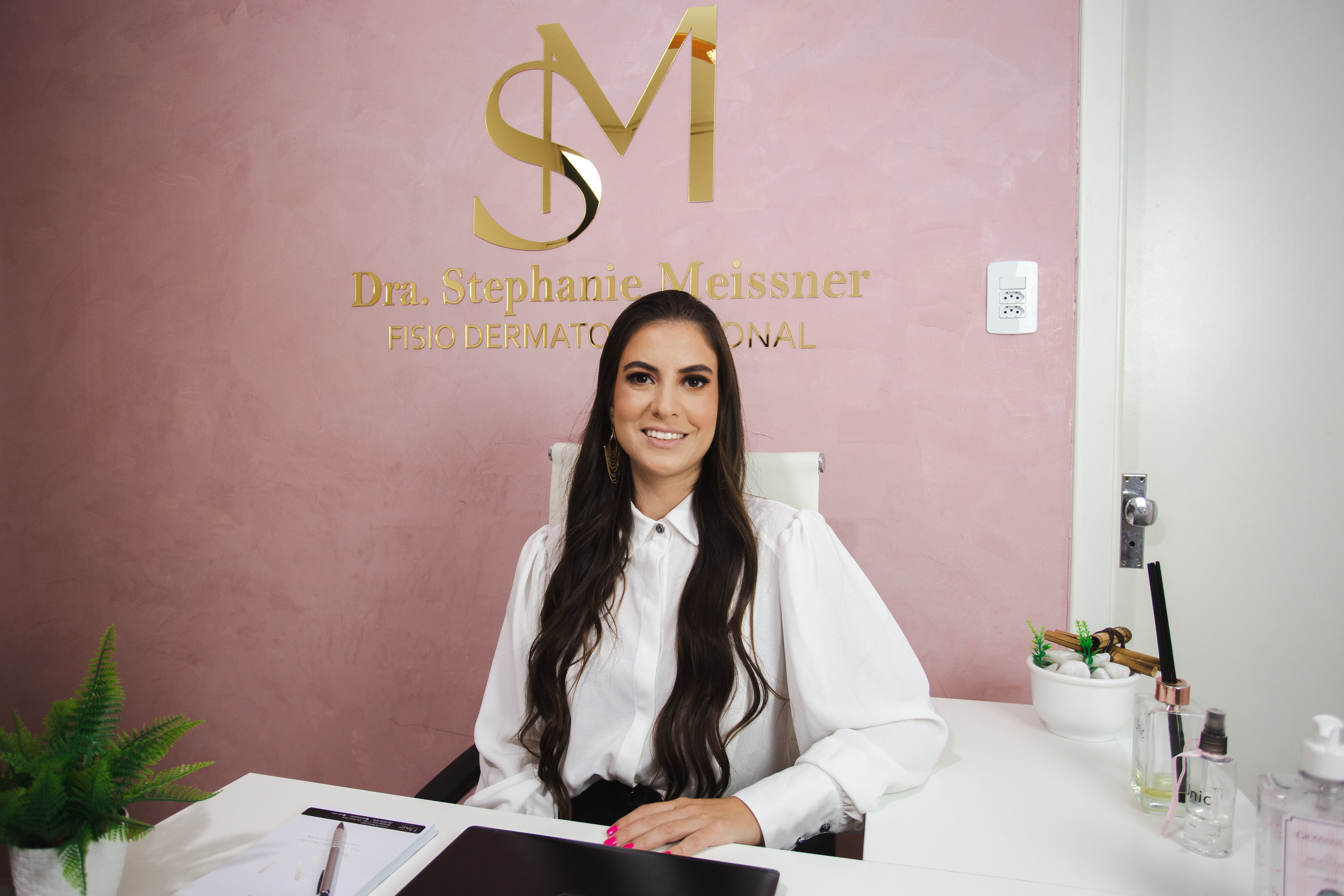 Limpeza de Pele Profissional - Stephanie Meissner
