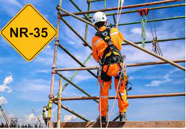 Treinamento de NR 35 - RPassos Consultoria e Treinamentos em SMS LT...