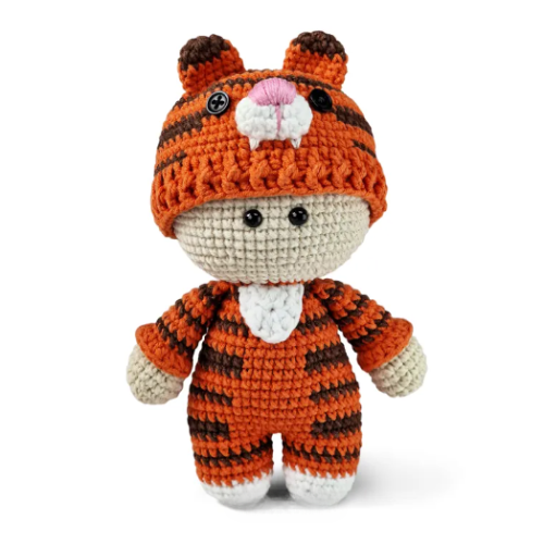 Patron Amigurumi Muñeco con traje de Tigre - Jose David Rodríguez