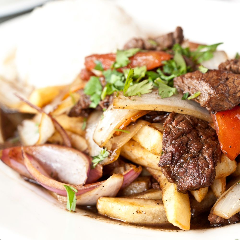Lomo saltado - L&M Academy LLC | Hotmart