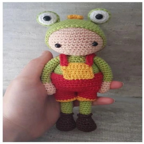 Receita em PDF - Boneco Sapo Amigurumi - RGB hotmart | Hotmart