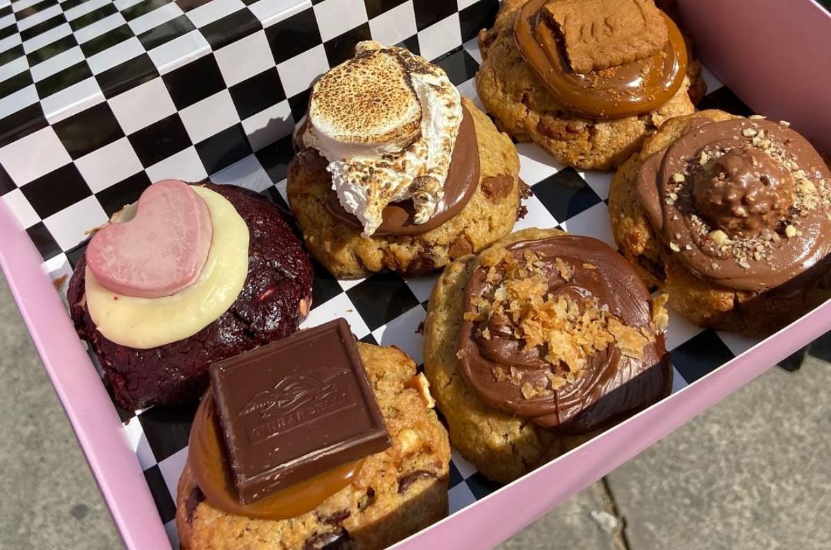 Secretos Revelados: Cómo Hacer Auténticas Crumbl Cookies en Casa