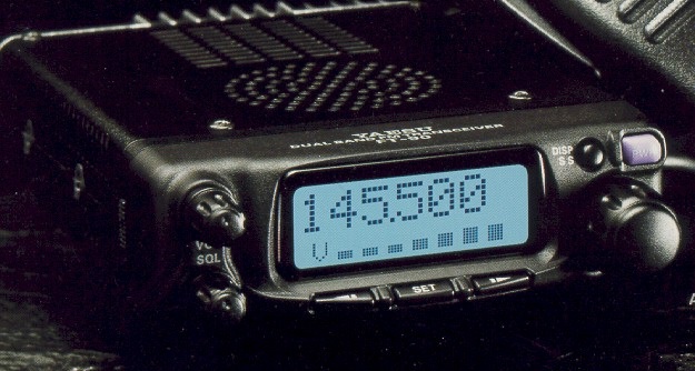 Manual em Português YAESU FT-90R Rádio - Marcos Antonio de Souza