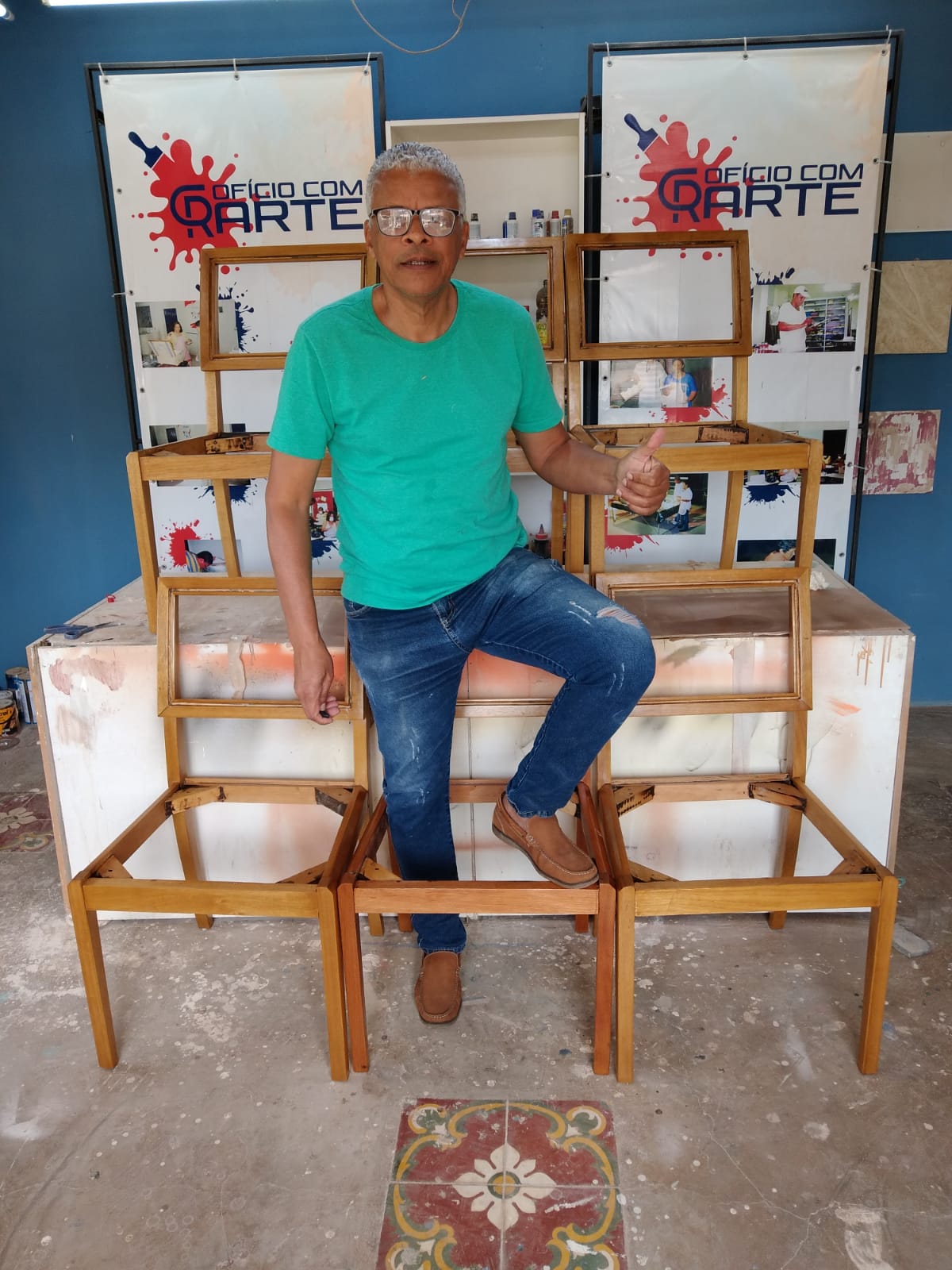 Ofício com Arte: 7 Técnicas para Restaurar Móveis e Ganhar Dinheiro...