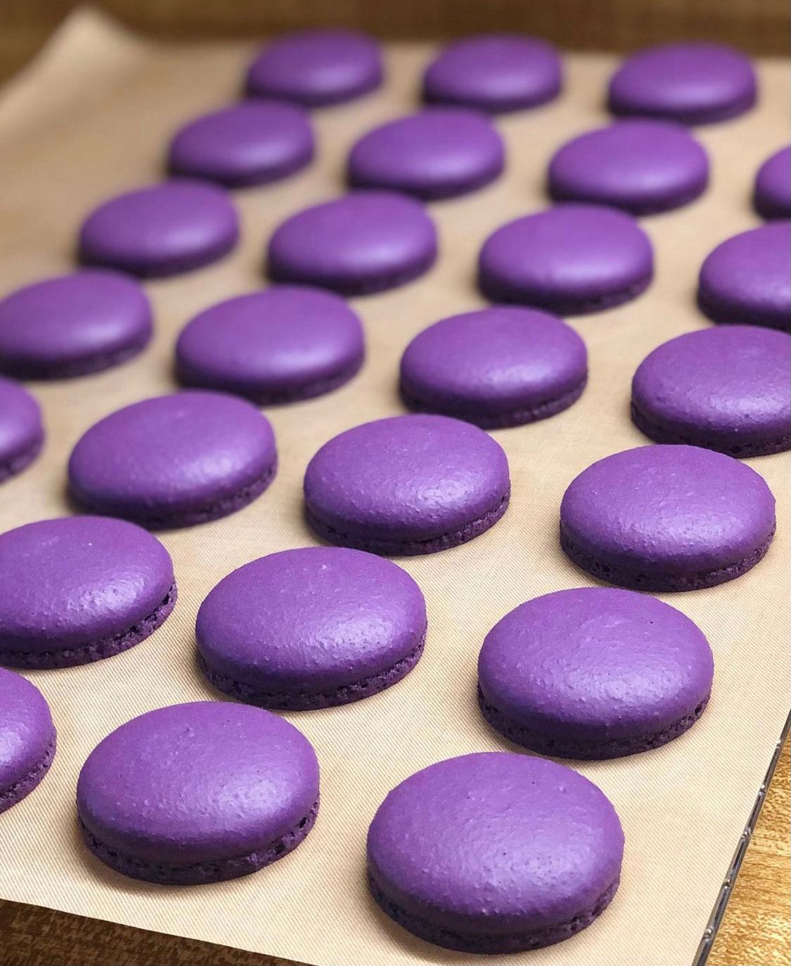 Practical and Uncomplicated Macarons
