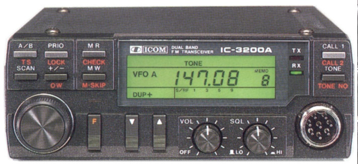 Manual em Português ICOM IC-3200 A/E Rádio