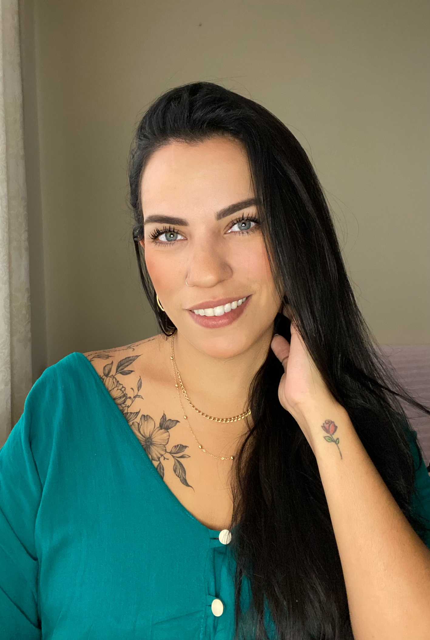 Movimento Cura e a Dança dos Chakras - VICKY ELLEN DA SILVA ELENO | Hotmart