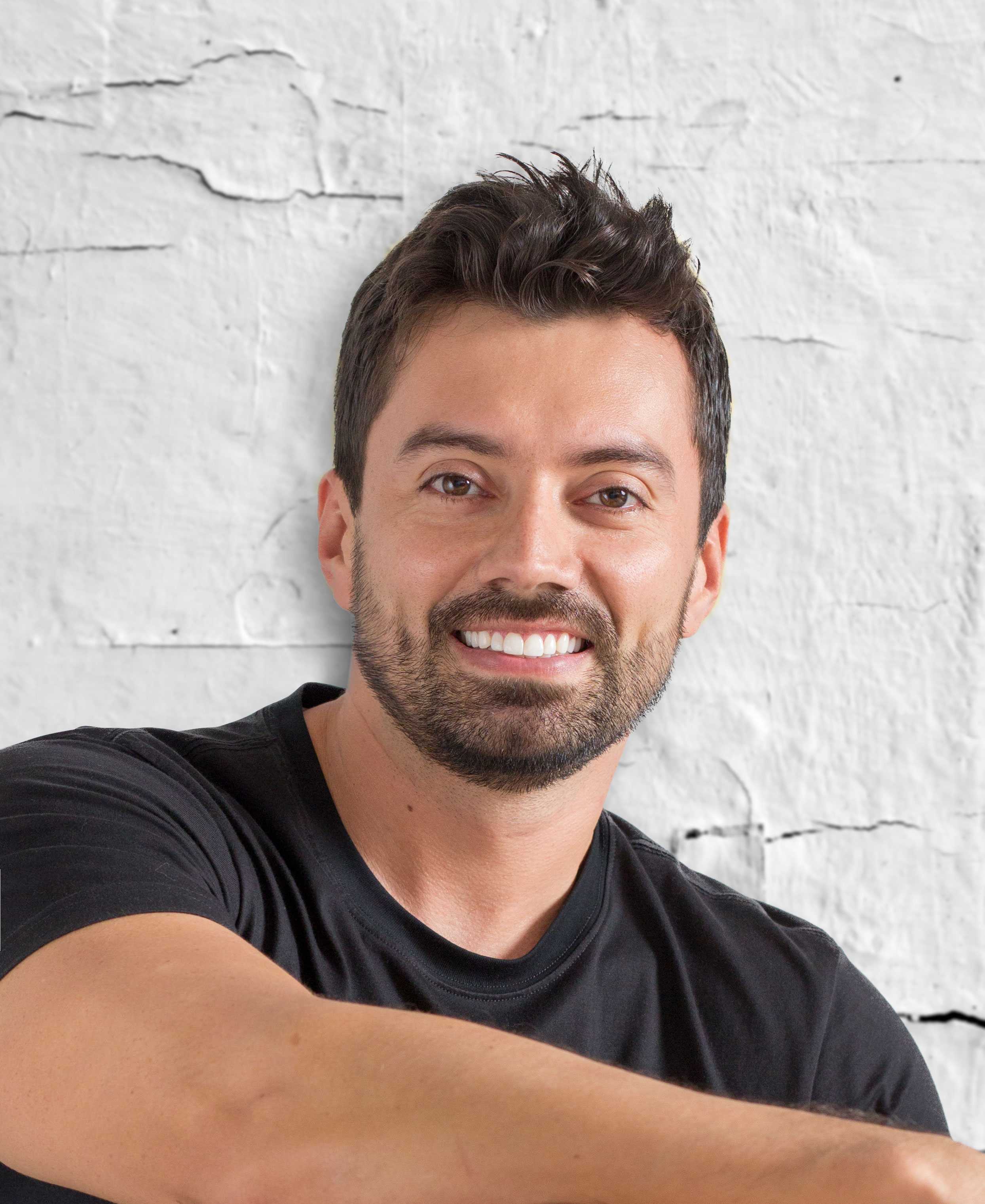 Alejandro Montoya na Hotmart